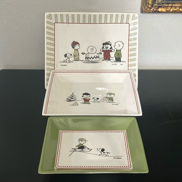 Hallmark | Dining | Peanuts Charlie Brown Snoopy Winter Nesting ...